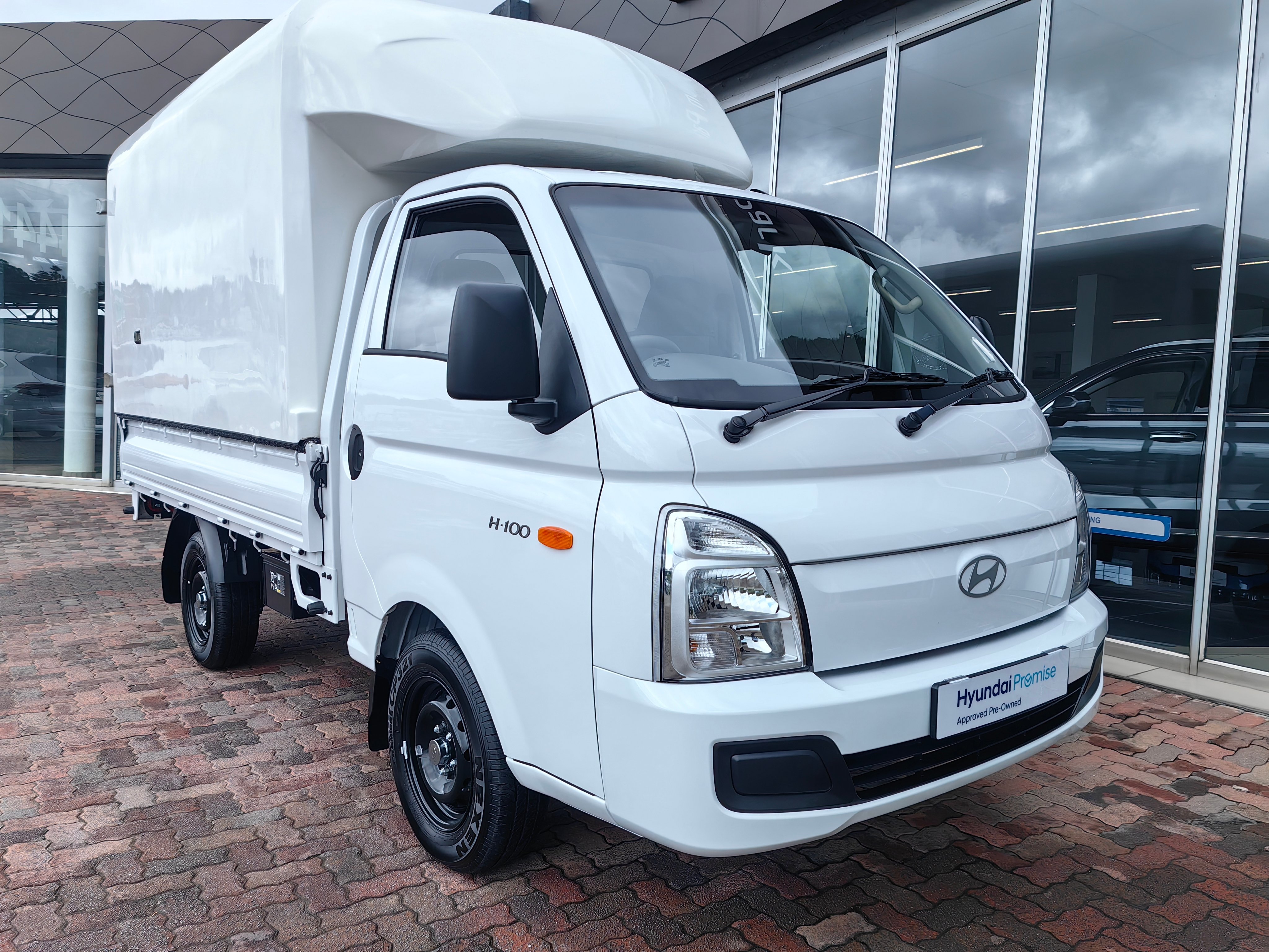 Hyundai H100 2.6 D Euro II Dropside Aircon for sale in Western Cape - Worcester - Carfind.co.za ...