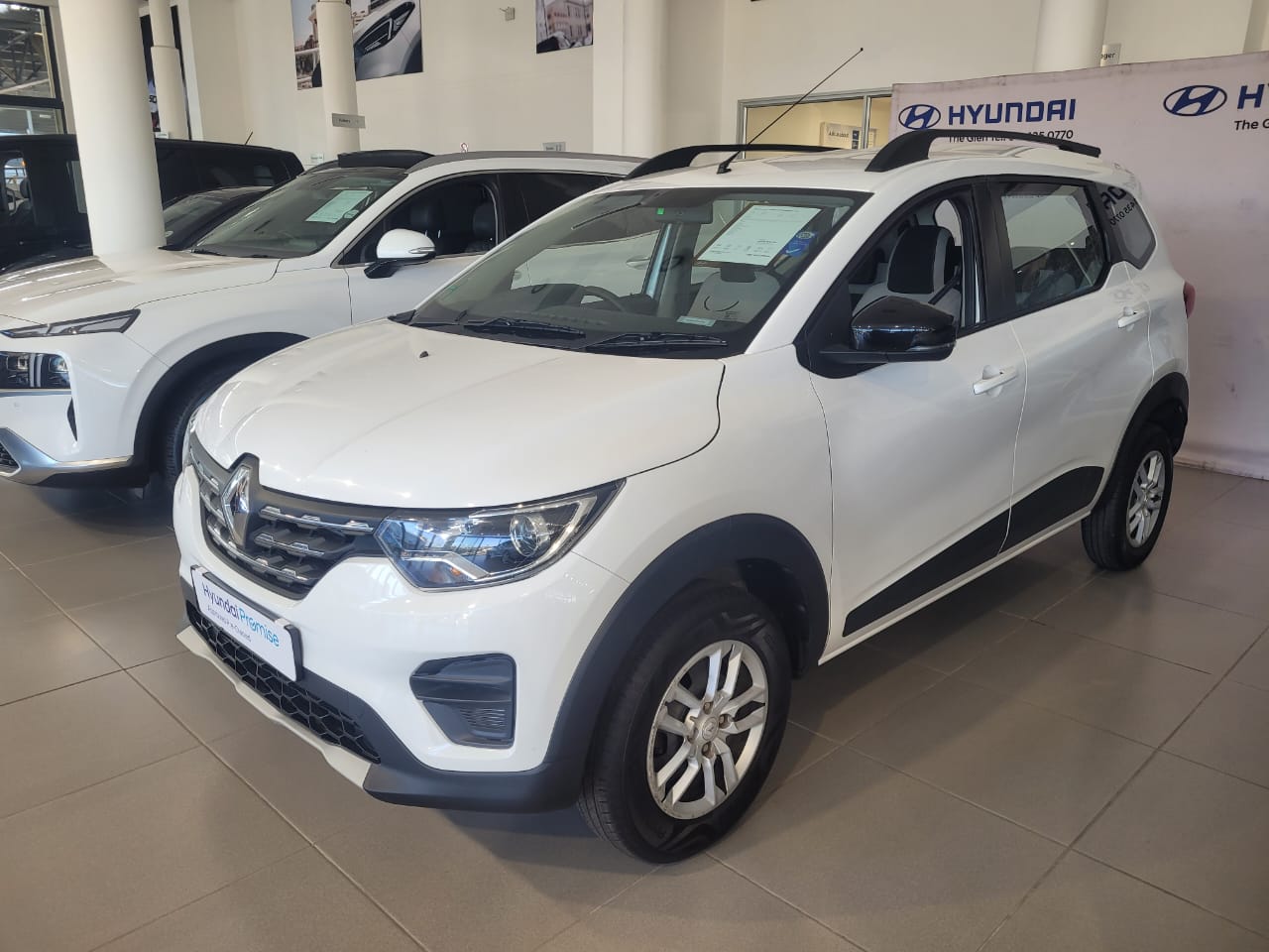 Renault Triber 1.0 Prestige Auto for sale in Gauteng - Midrand ...