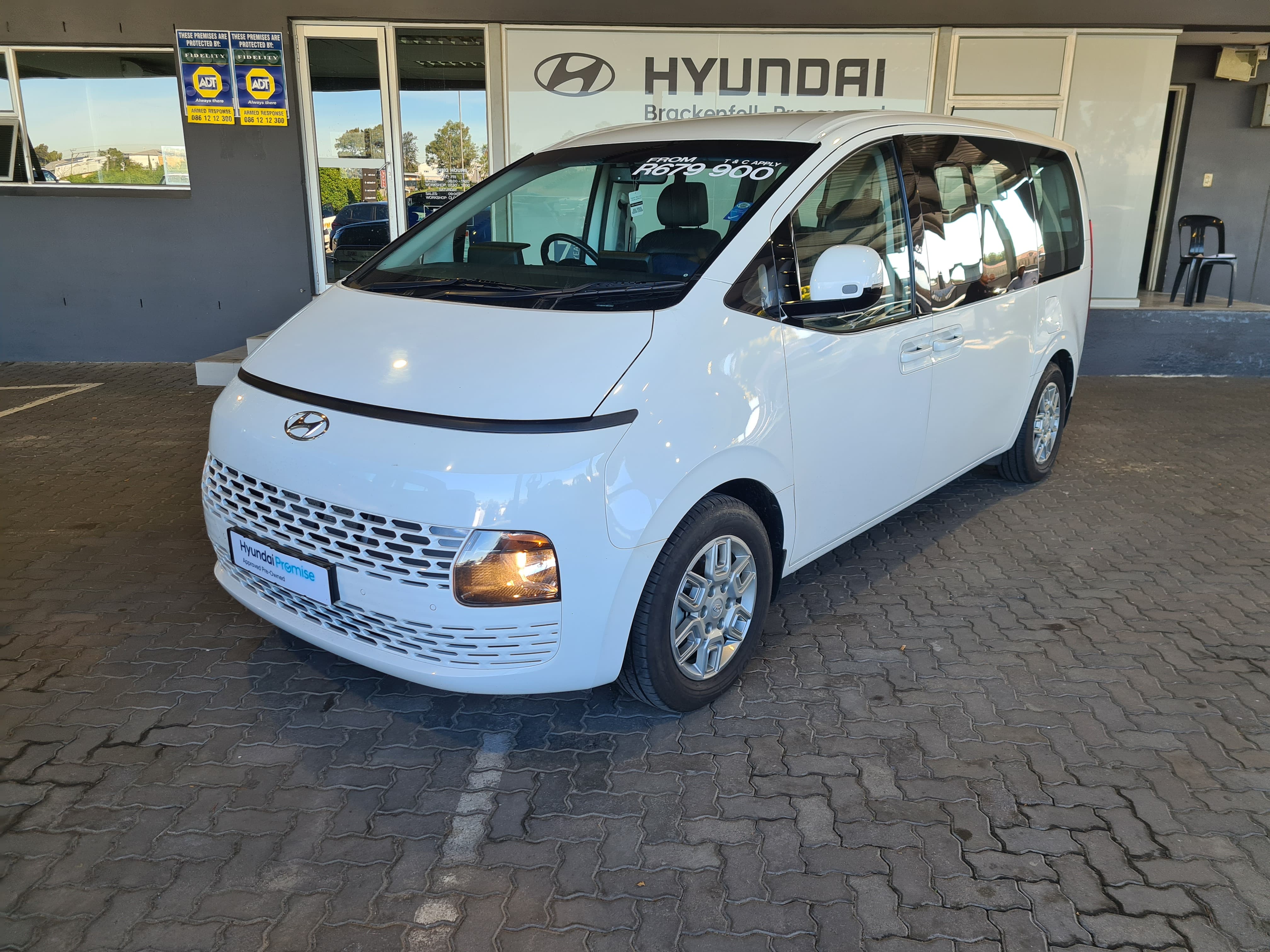 Hyundai Staria 2.2D Executive (9 Seater) for sale in Western Cape ...