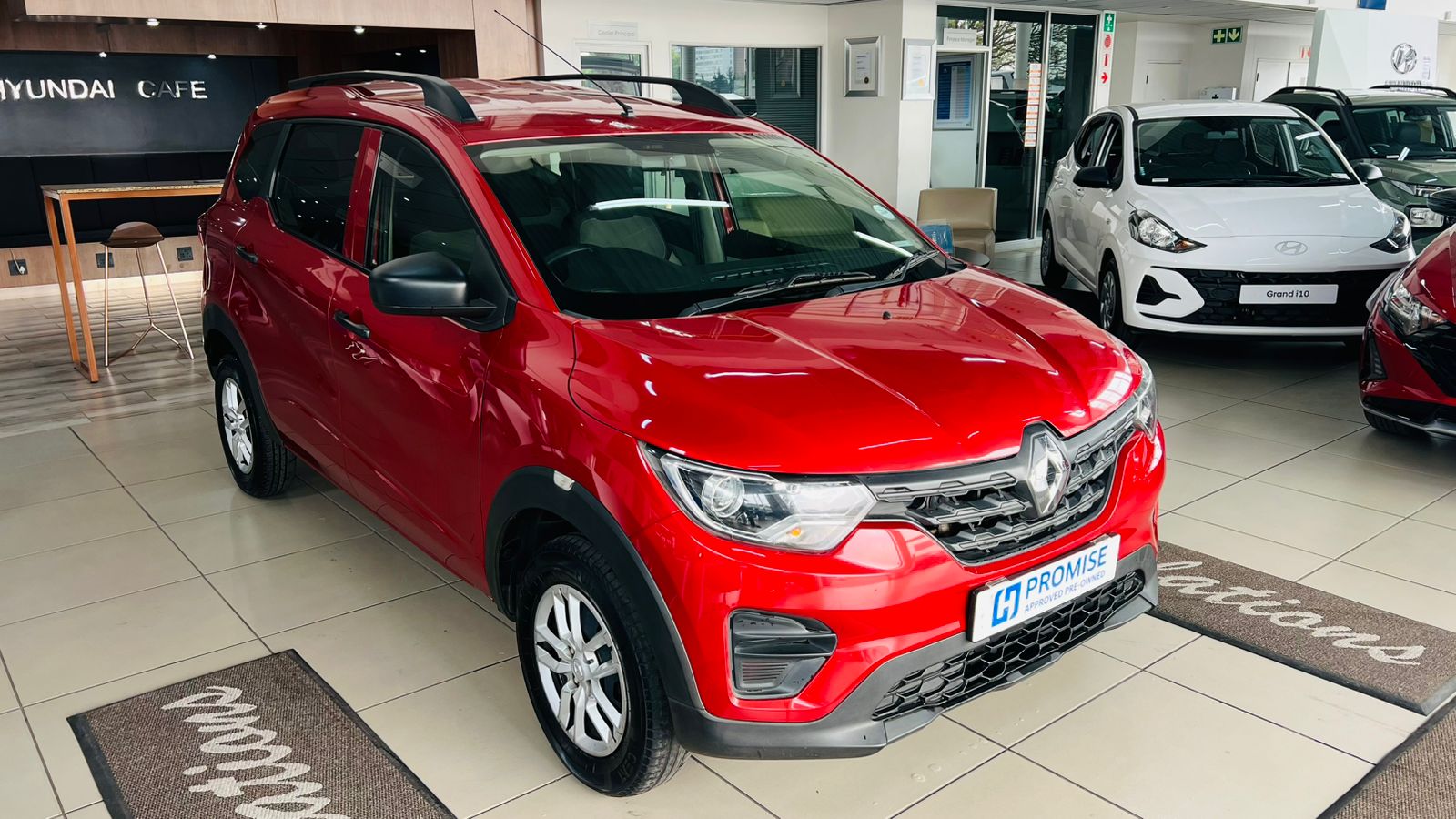 Renault Triber 1.0 Life for sale in Gauteng - Johannesburg - Carfind.co ...