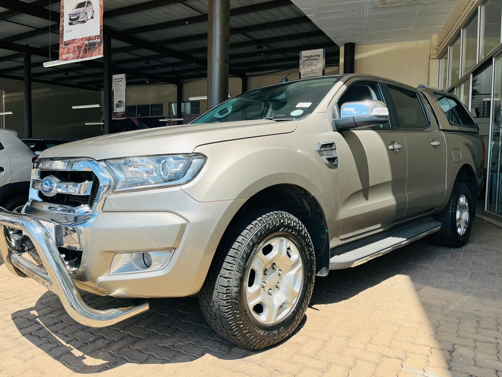 Ford Ranger VII 3.2 TDCi XLT Pick Up Double Cab 4X2 for sale in Gauteng ...