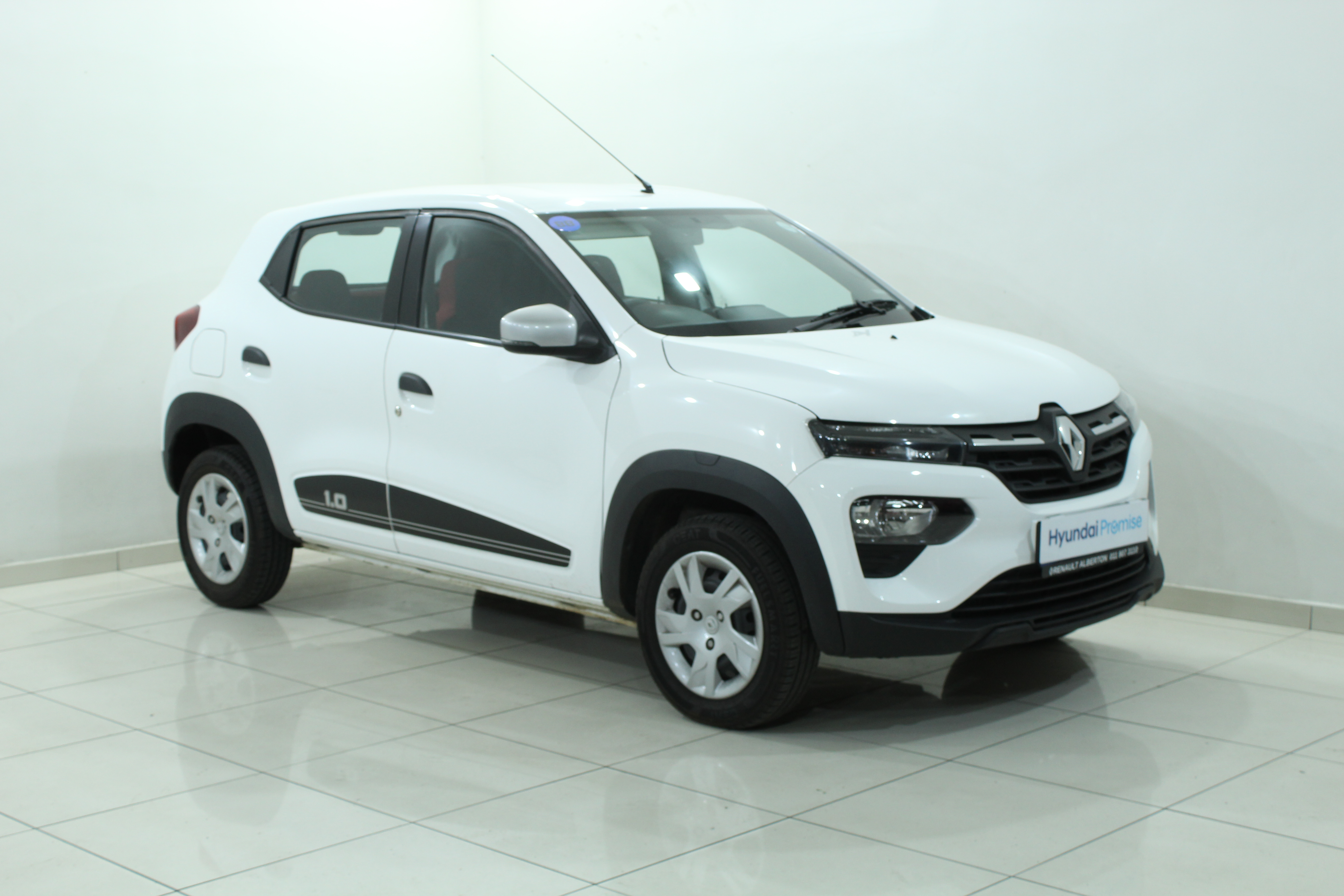 Renault Kwid 1.0 Dynamique / Zen 5 Door for sale in KZN - Ballito ...